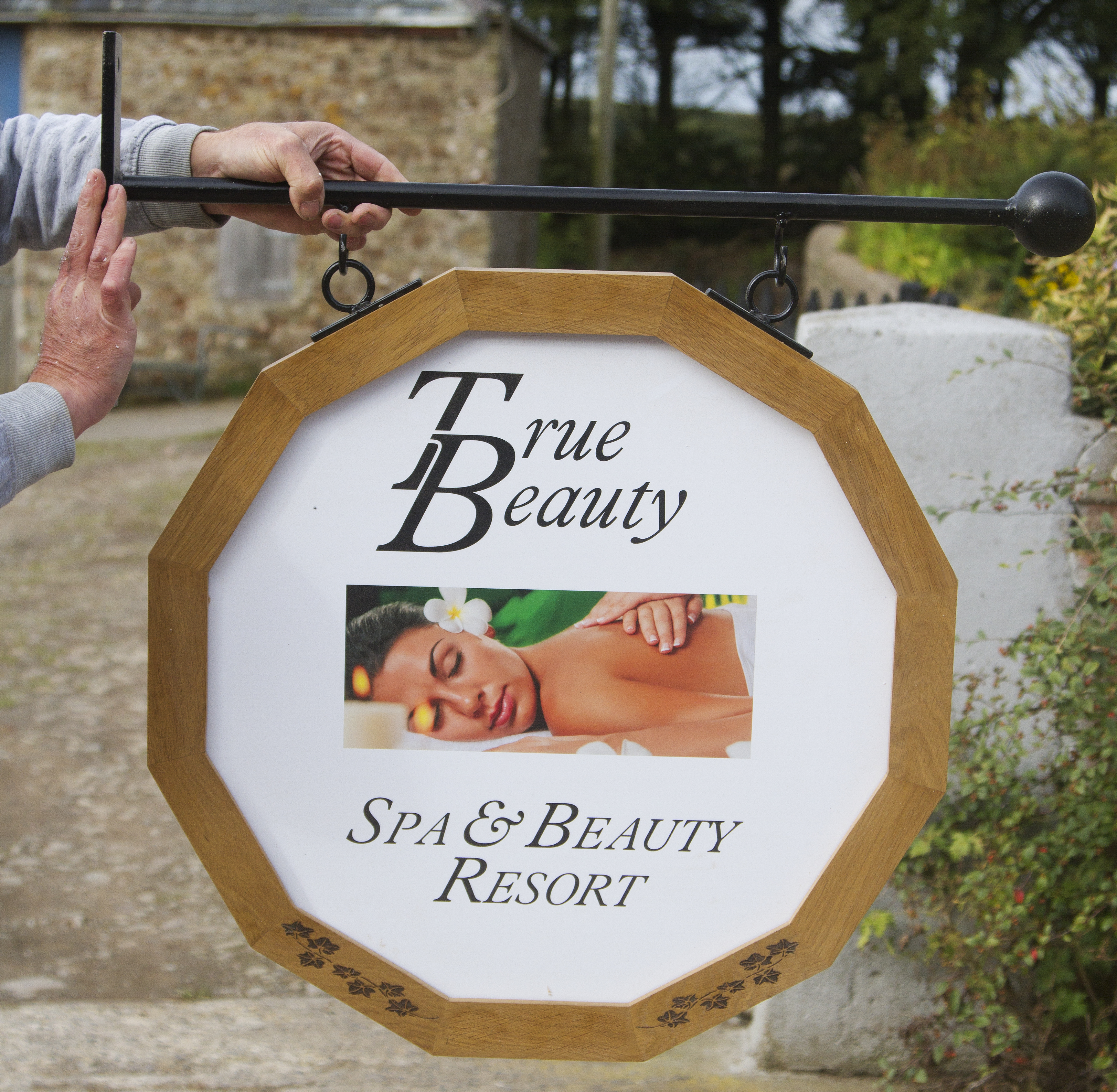 New Range of Almost Round Framed Signs - The Sign Maker